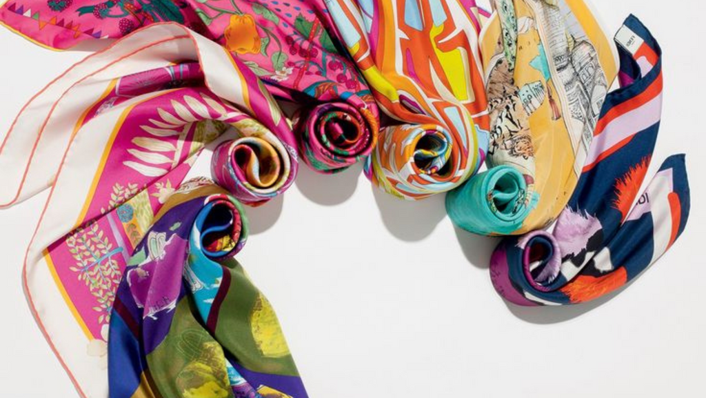 Scarf Etiquette: How to Wear Scarves Appropriately for Different Setti ...