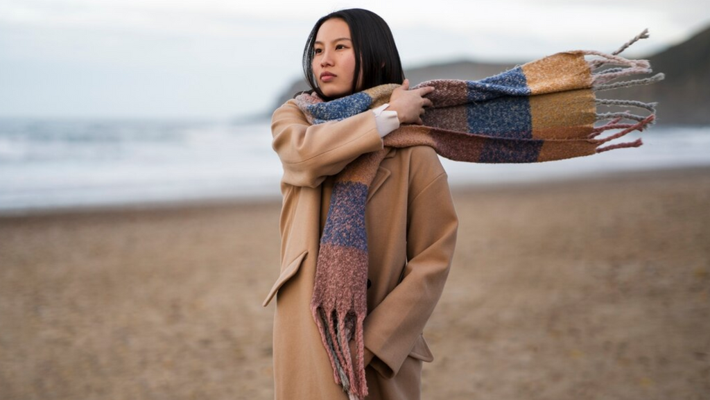 Unexpected Ways to Style a Scarf (That Aren’t Around Your Neck!) – Pop ...